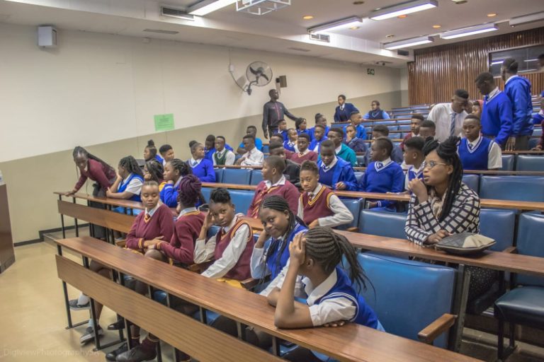 About – Ehlanzeni Star School